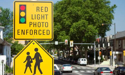 Days Numbered for Los Angeles' Red-Light Cameras | Cars.com