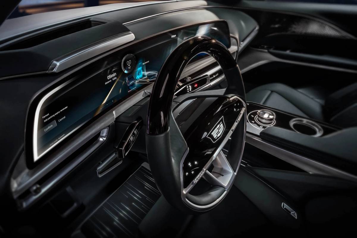 Cadillac Lyriq Sings a Song of an All-Electric Future | News | Cars.com