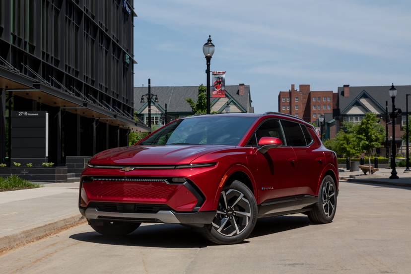 2024 Chevrolet Equinox EV Specs, Price, MPG & Reviews | Cars.com