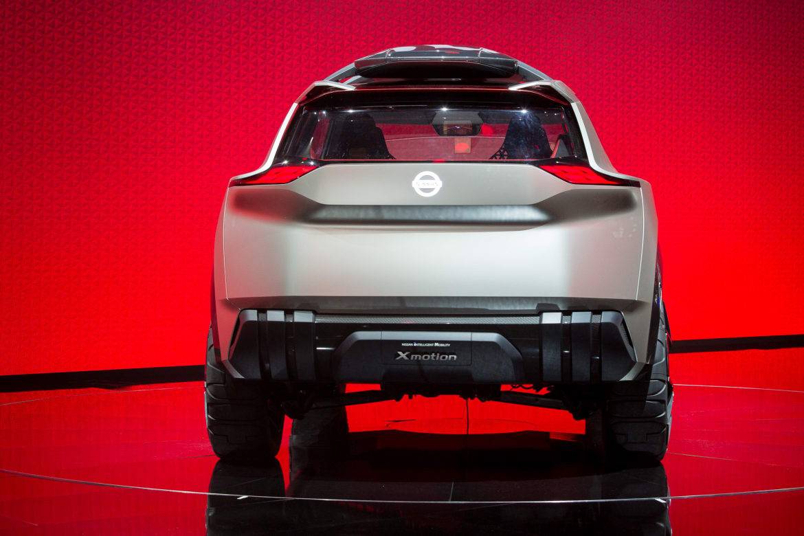 Nissan Xmotion Concept Photo Gallery: Culturally Crafted Crossover ...