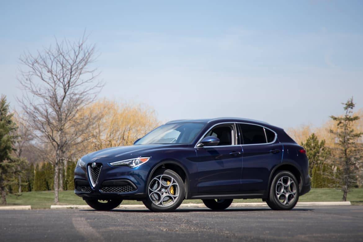 Stel, Stel, Stelvio! 2018 Alfa Romeo Stelvio Photo Gallery | Cars.com