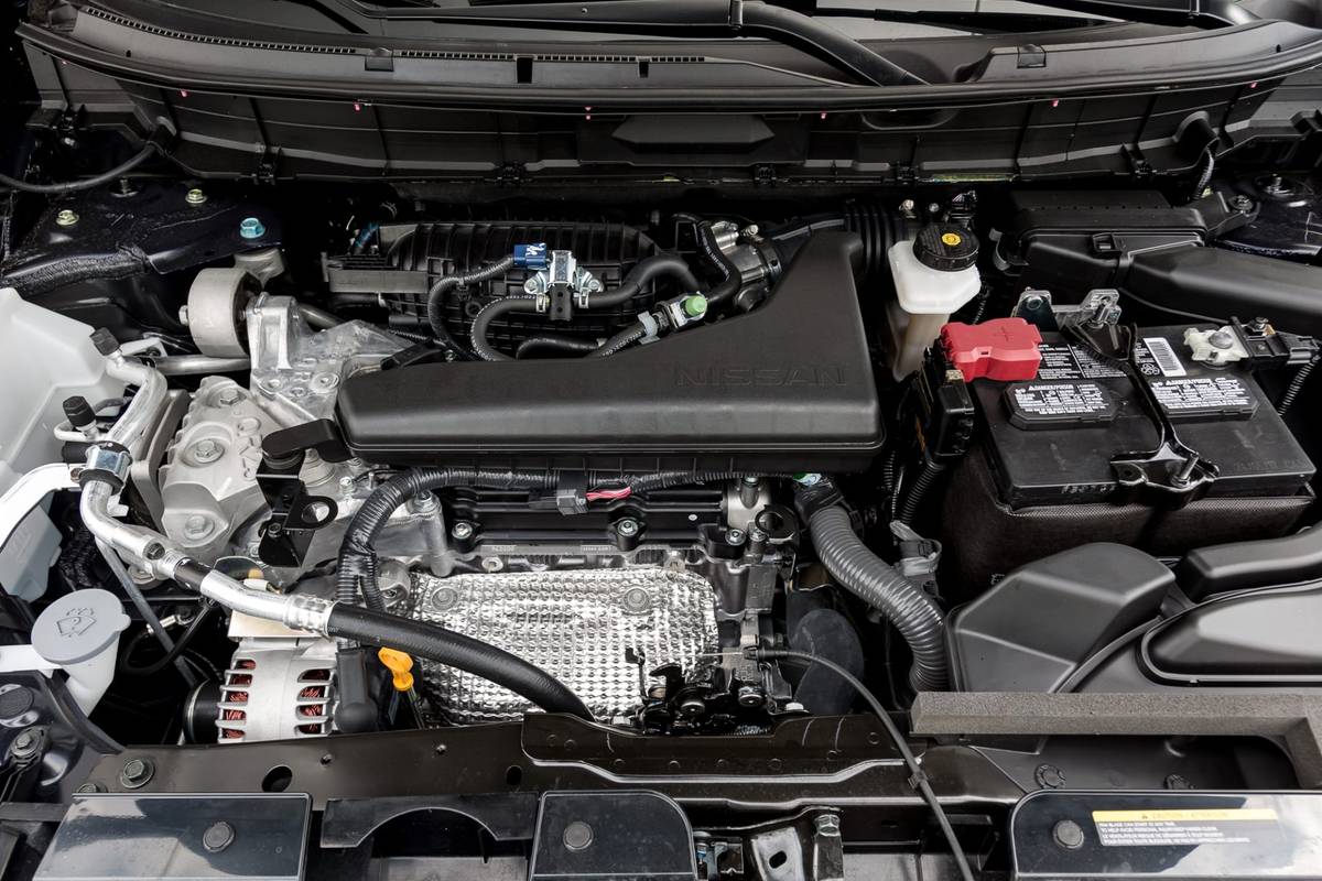 2017.5 Nissan Rogue Review: Photo Gallery | Cars.com