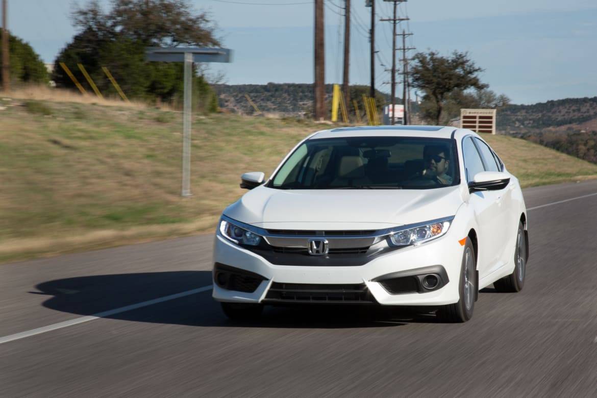 2017 Honda Civic Review: Photo Gallery | Cars.com