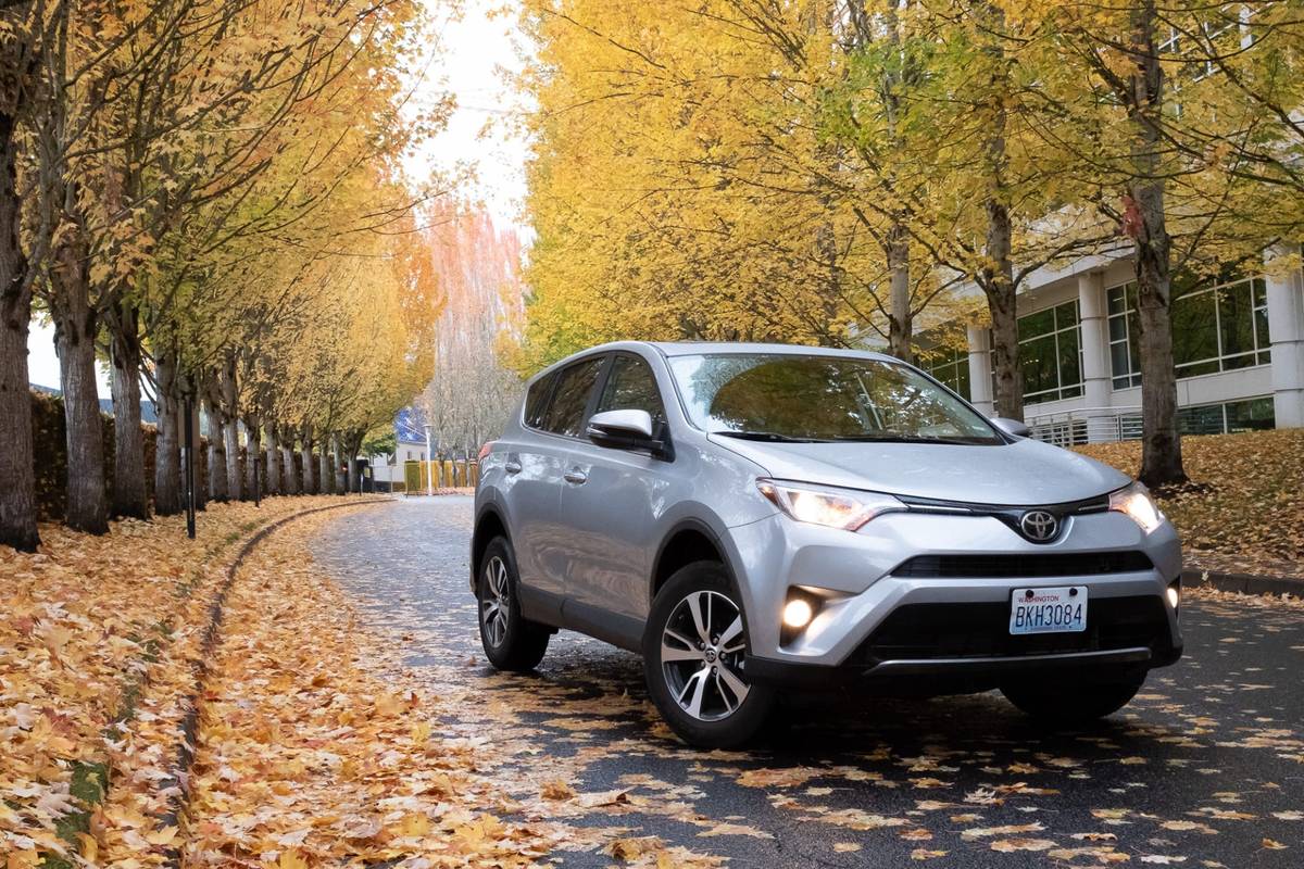 Fall Fashions Aren't Just for the Runway: Fall Colors 'n' Cars Photos ...