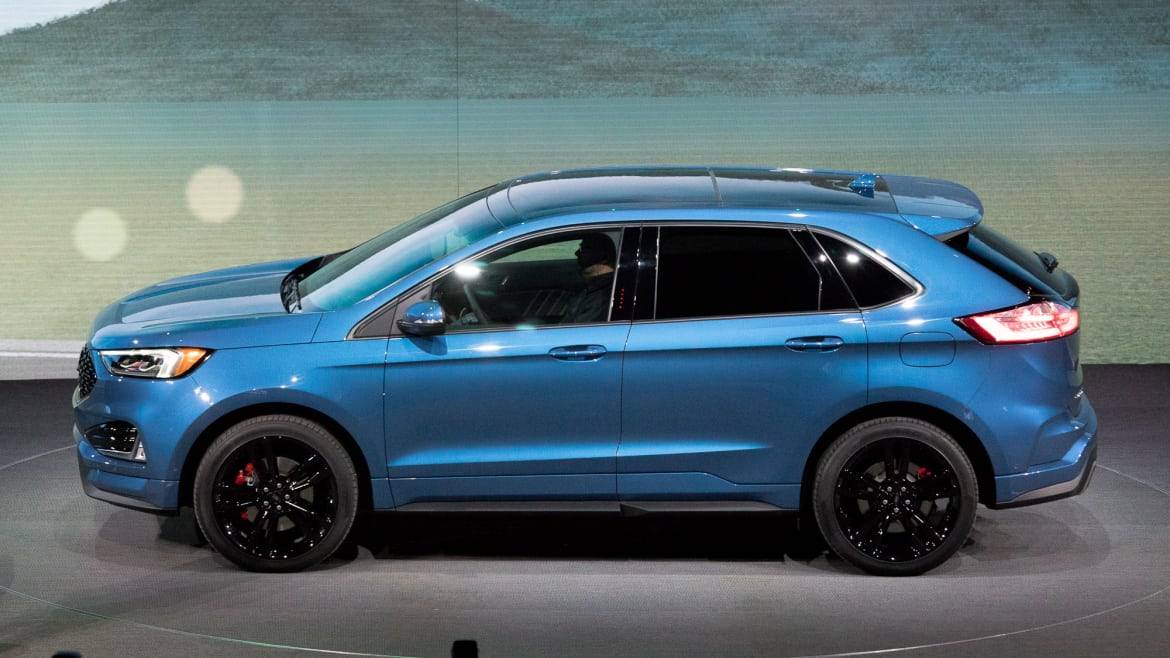 2019 Ford Edge: Old Look, New Spunk | Cars.com