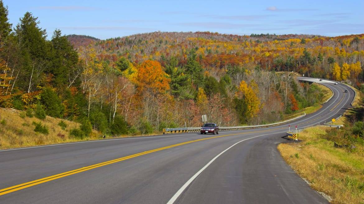 Autumn-mobile: Road-Trip Season Extends to Fall | Cars.com