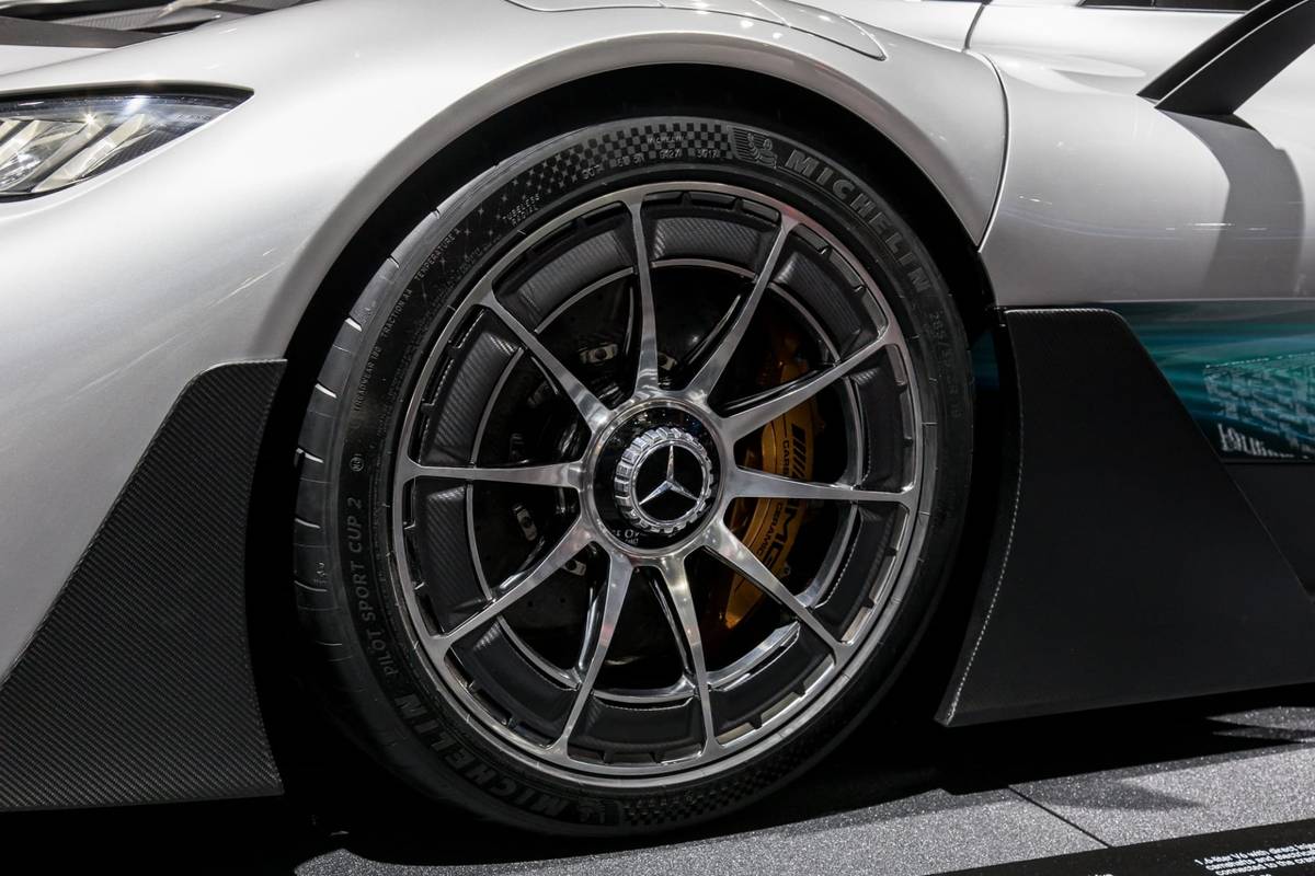 Mercedes-AMG Project One: An F1 Racecar for the Road | News | Cars.com