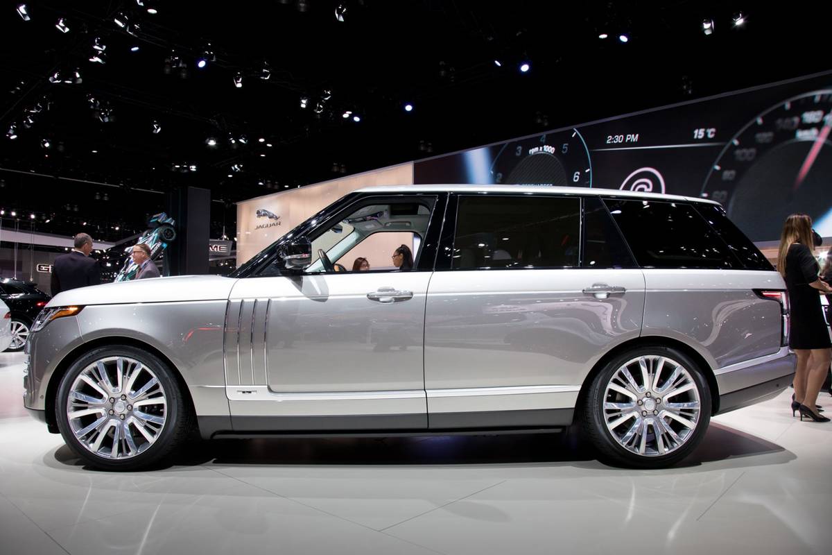 2018 Range Rover SVAutobiography Writes Its Own $200K Ticket | Cars.com