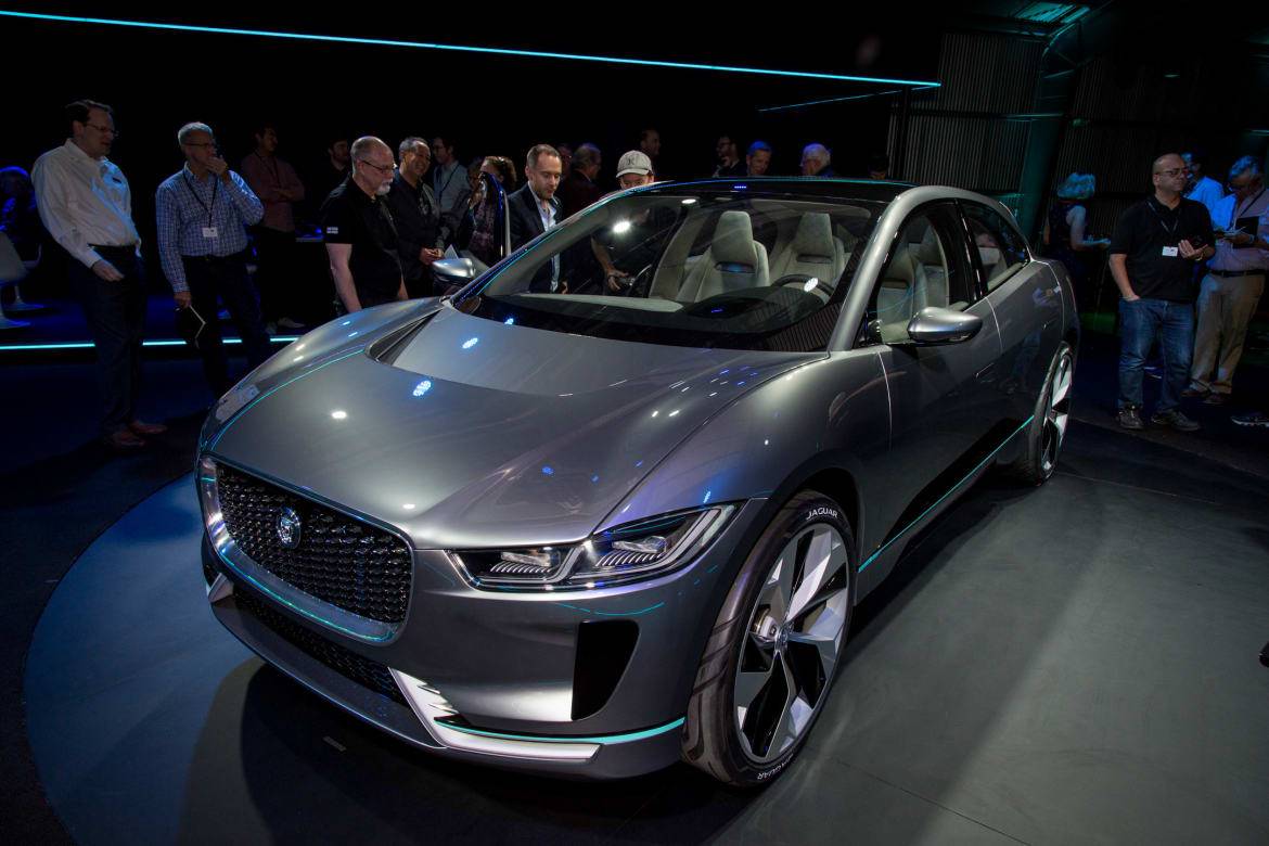 Photo Gallery: What Are the Hottest 2017 Auto Show Cars? | Cars.com