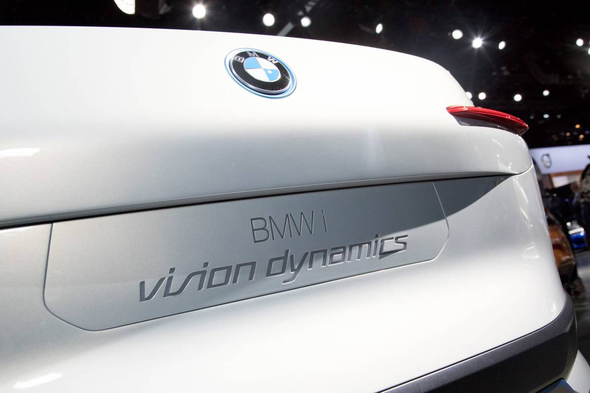 BMW i Vision Dynamics Concept Photo Gallery: An Electrified Future ...