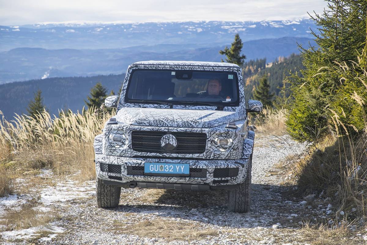 Mercedes-Benz's New G-Class Still an OG Off-Road | Cars.com