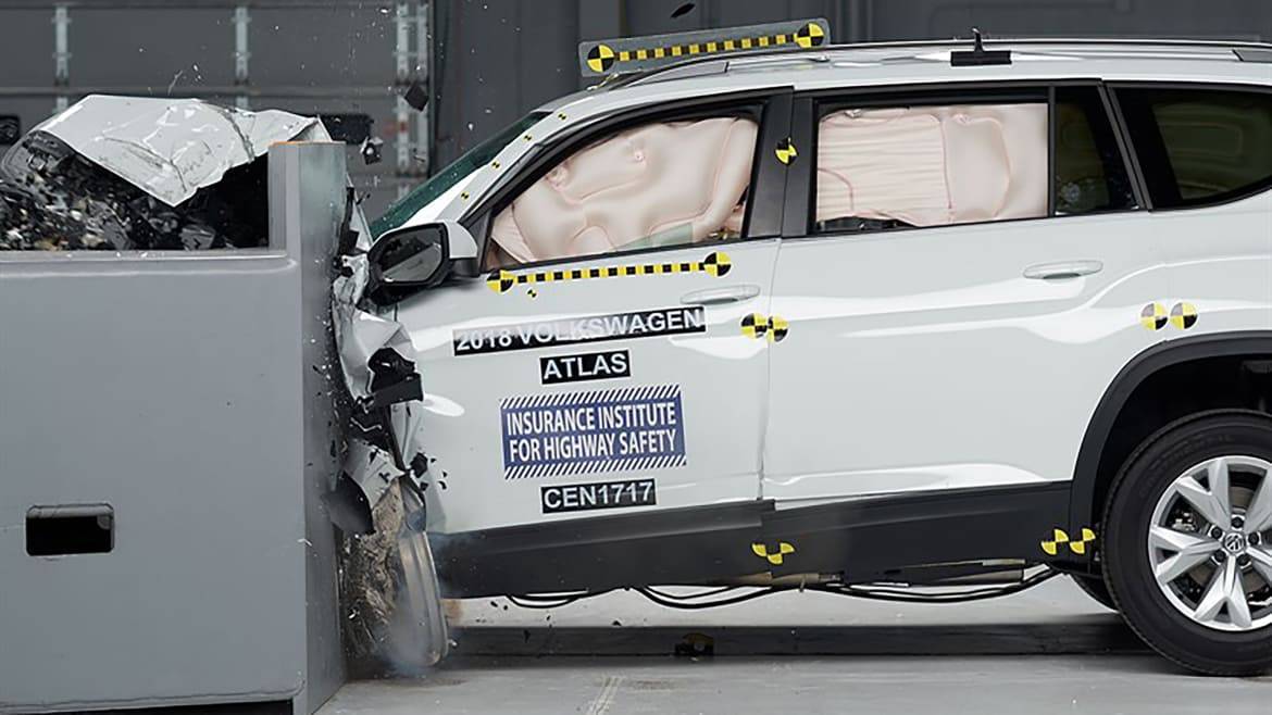 2018 Volkswagen Atlas Earns IIHS Top Safety Pick Award | Cars.com