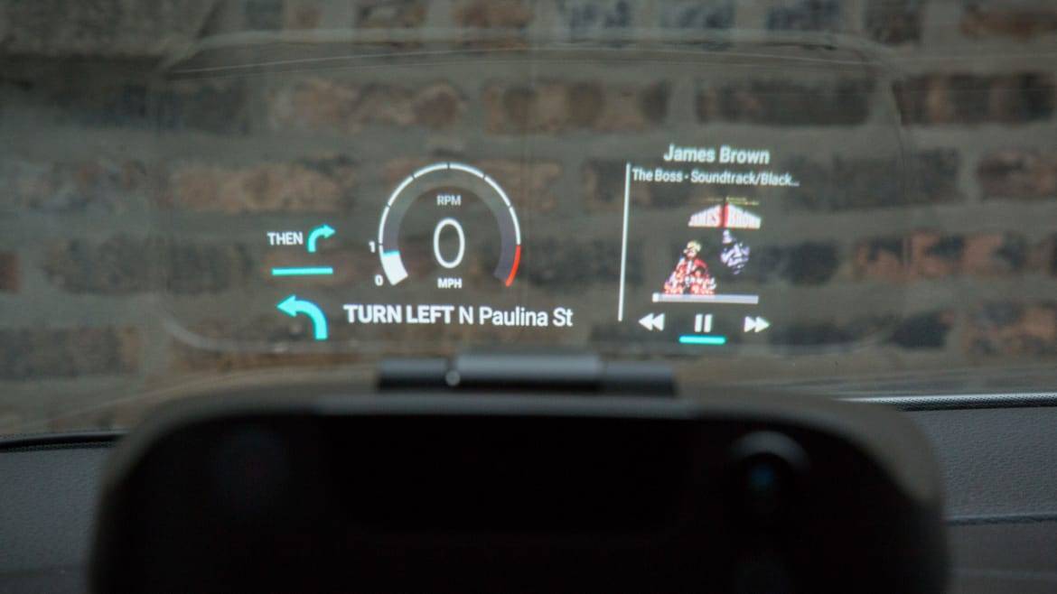Reviewing Navdy's Multifaceted Head-Up Display | Cars.com