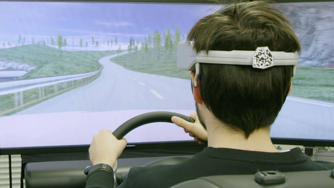 Jedi Mind Trick? Nissan Develops Brain-to-Vehicle Control | Cars.com