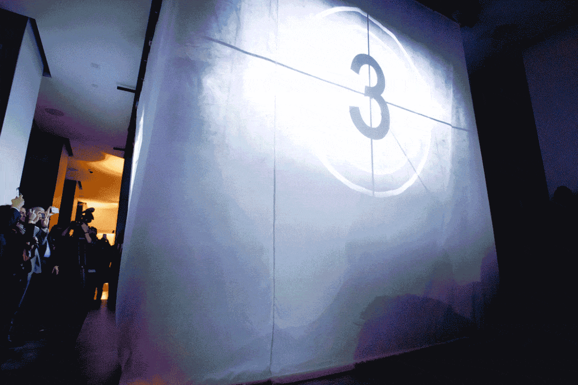 XT4 Is a Cadillac Brimming With Buttons, Finally | Cars.com