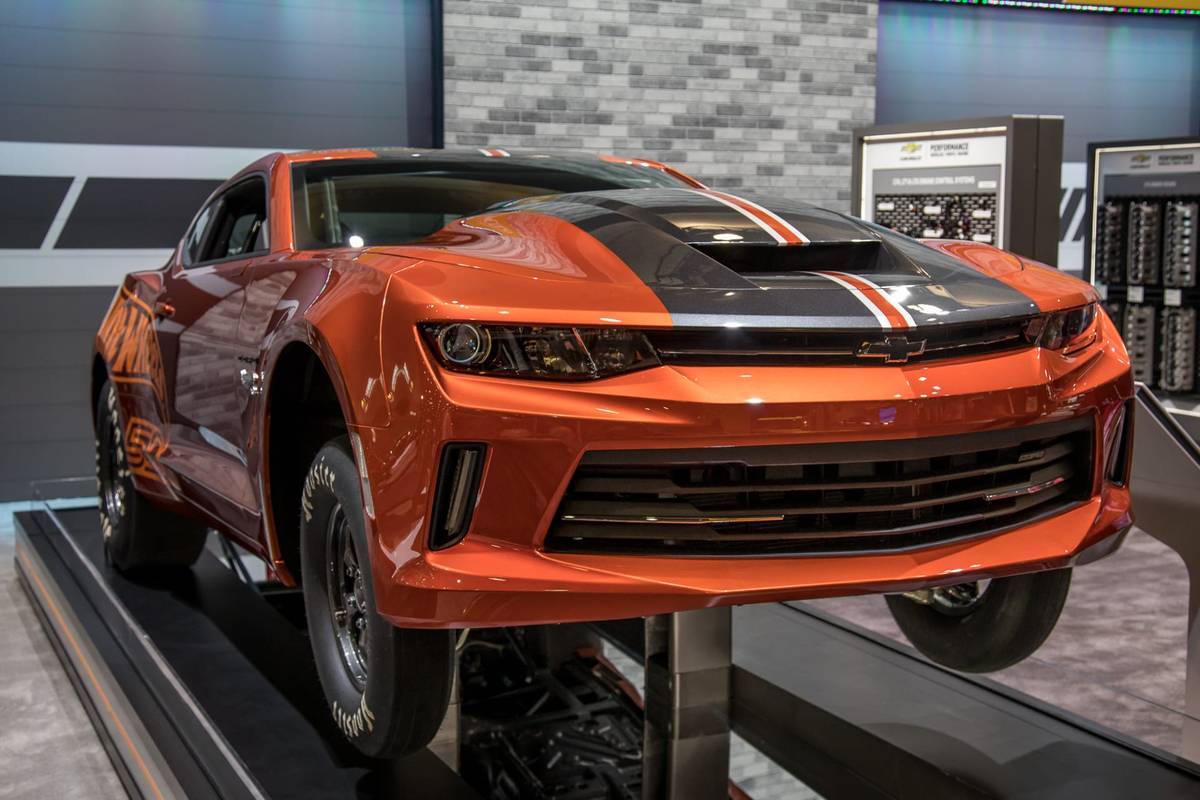 Chevrolet Camaros at SEMA: Orange Is the New Track | News | Cars.com