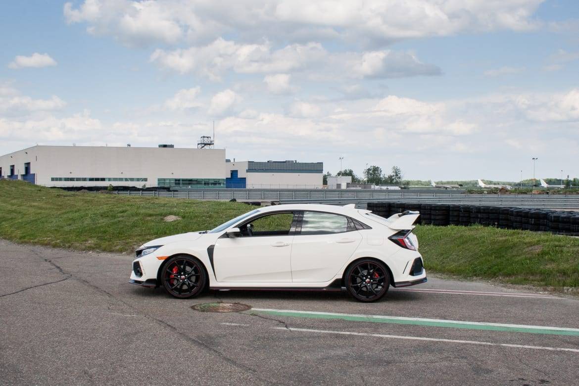 2017 Honda Civic Type R Review: Photo Gallery | Cars.com