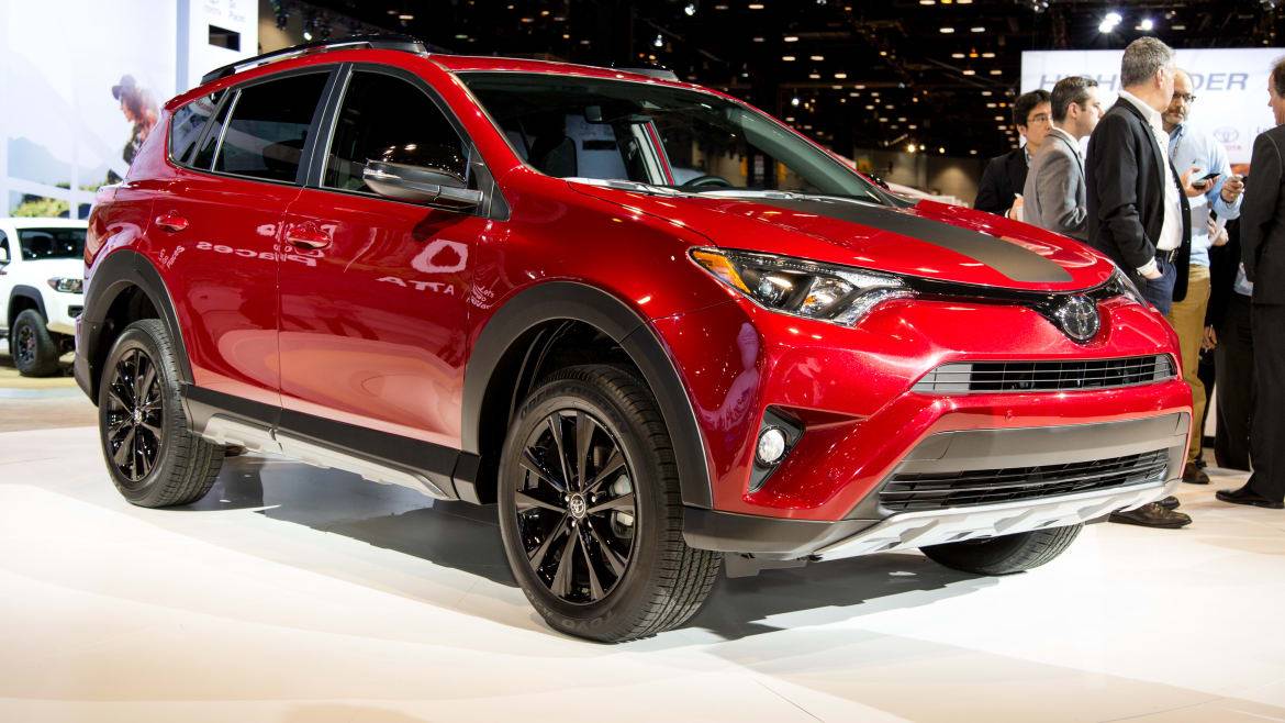 2018 Toyota RAV4 Adventure First Impressions | Cars.com