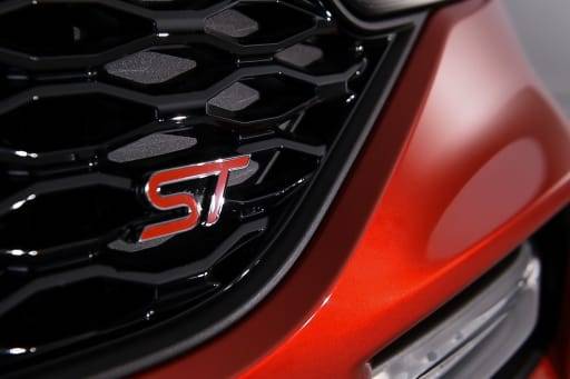 The 2020 Ford Explorer Is Now Rear-Wheel Drive; Should It Be? | Cars.com