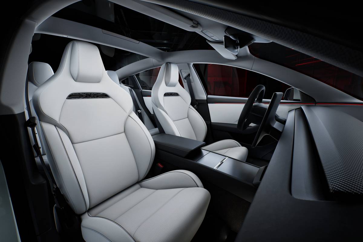 Tesla model 3 plaid price store